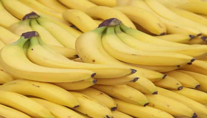 Market full of ‘fake yellow’ bananas? Easy tips to spot the real ones