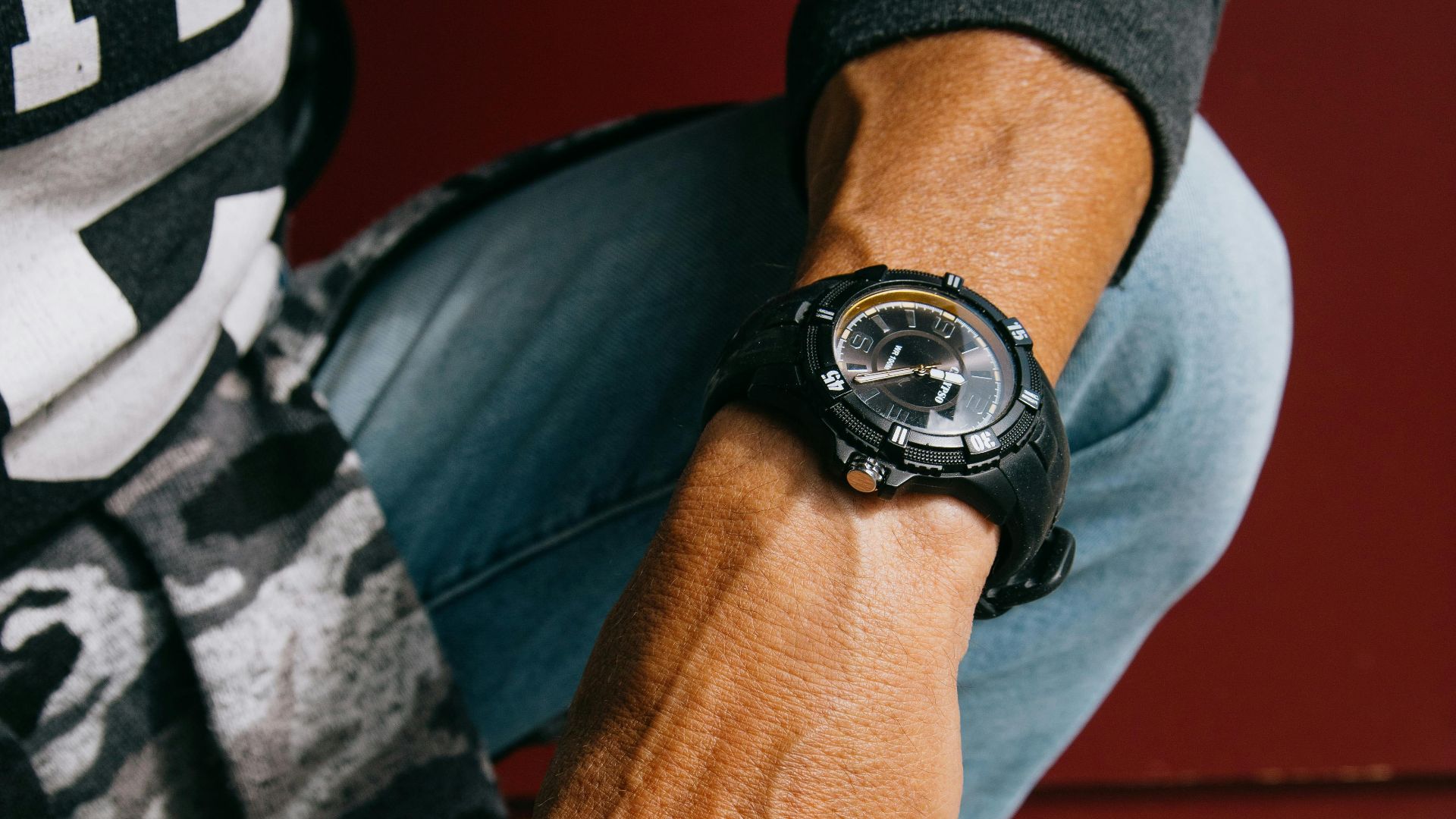 10 accessories that make you look interesting & 10 that make you look ...