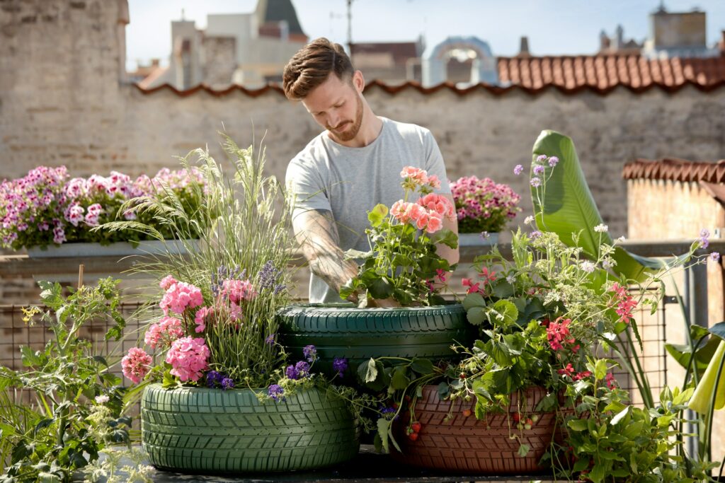 The best gardening deals this week: Soil, mulch, hoses and more