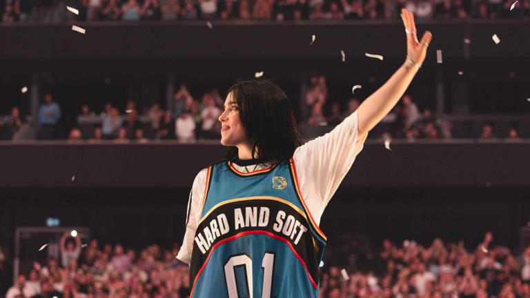 Billie Eilish - Hit Me Hard and Soft: The Tour (Live in 3D) review ...