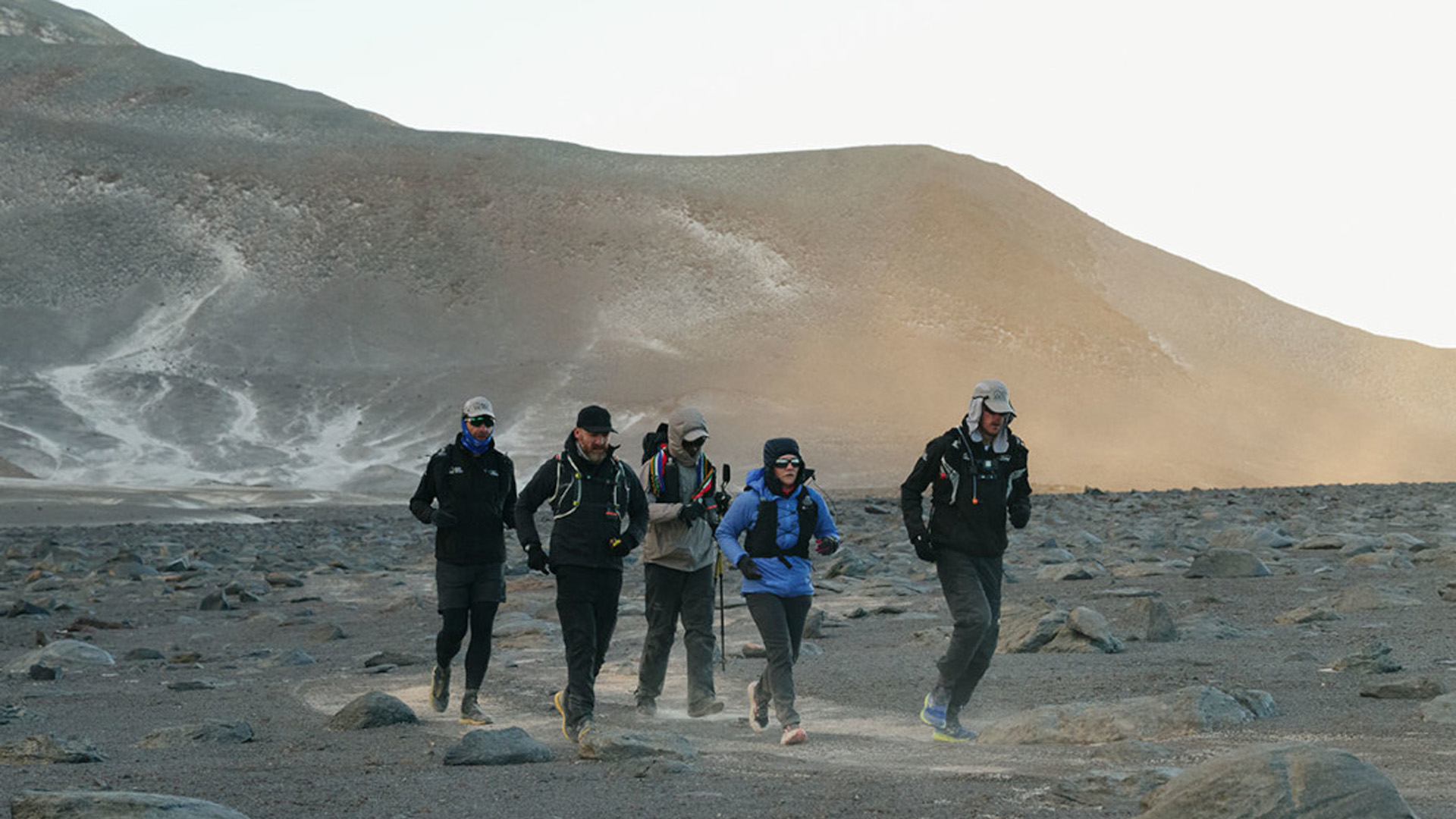 Five athletes complete highest marathon ever on Ojos del Salado volcano