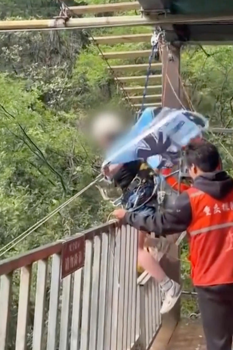 China tourist dies after cliff swing fall as safety rope was loose ...