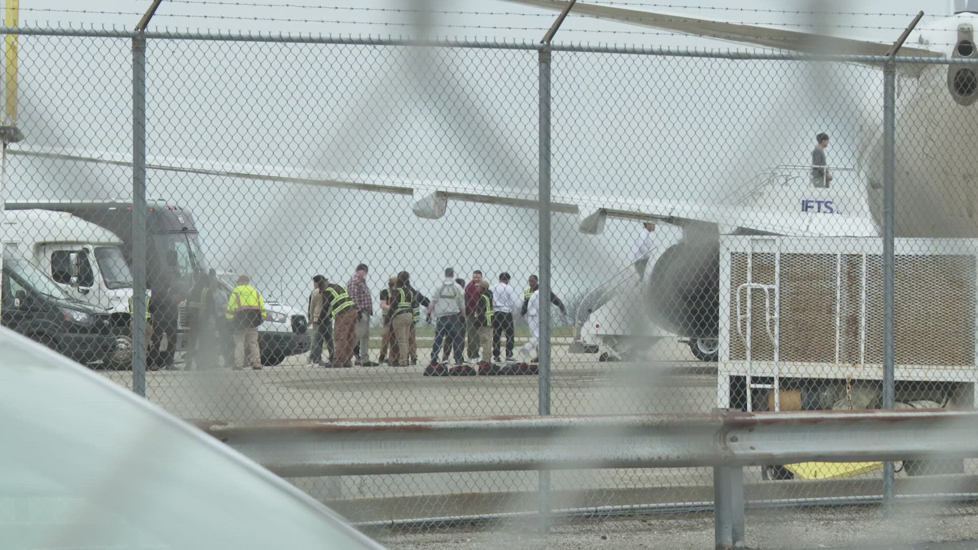 3News investigates | Thousands deported, millions made: ICE's hidden ...