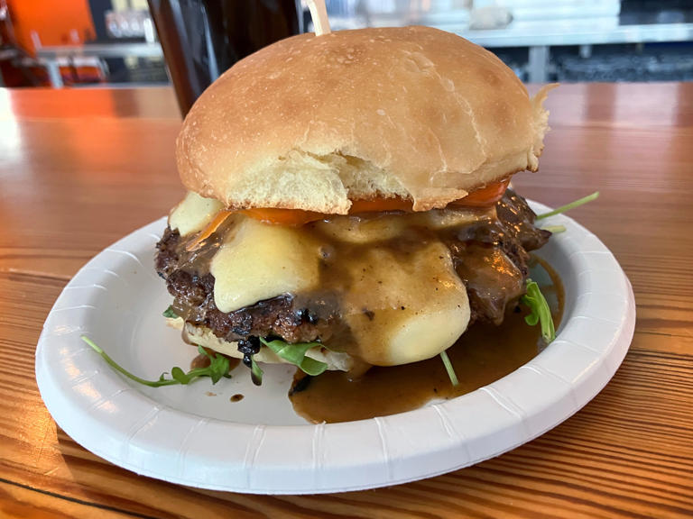 10 best burger spots in Rochester you need to try right now