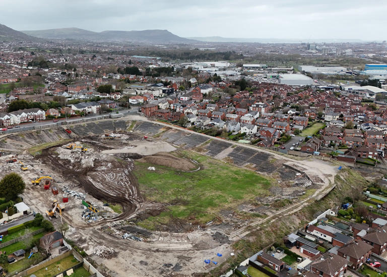 Maze stalemate a visible symbol of Stormont’s failures - The Irish News ...