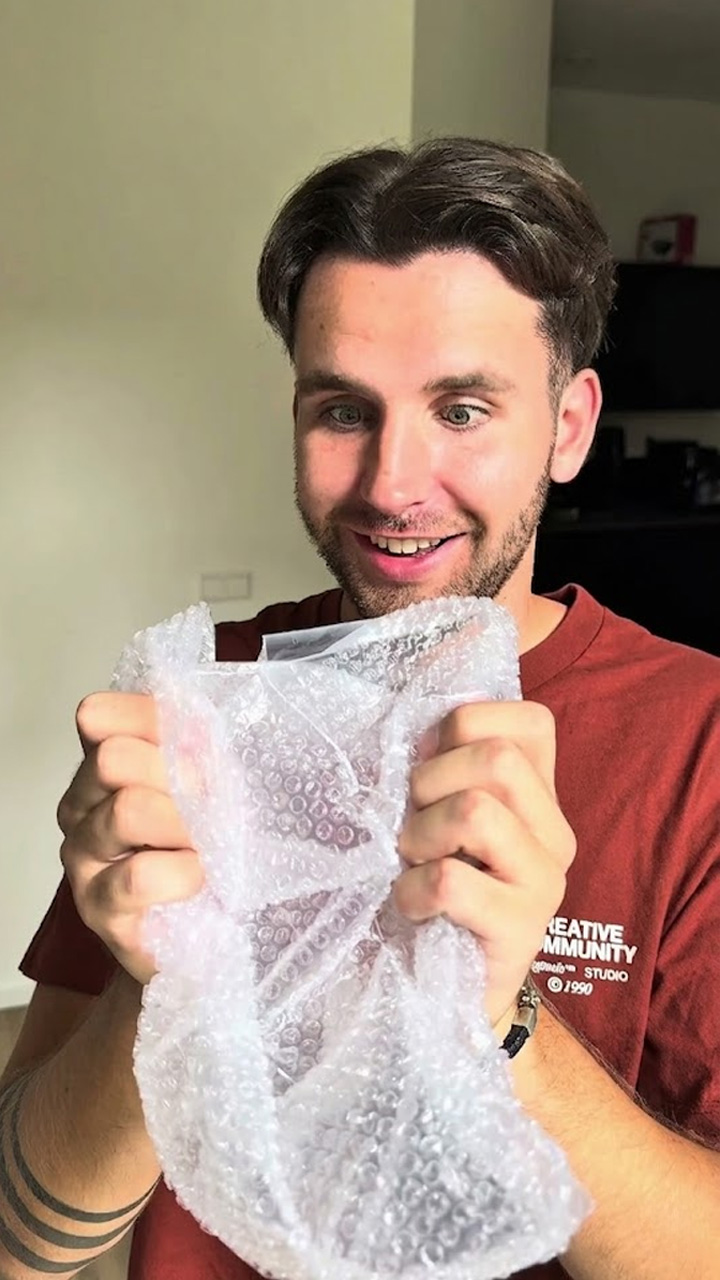 Het bubbeltjesplastic is spannender dan de producten zelf
