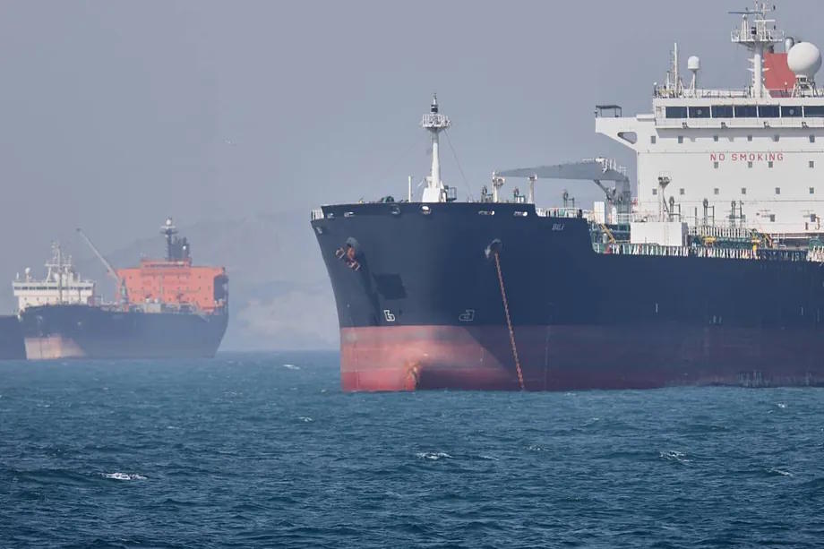 US attacks Iranian command centers for the first time since the ...