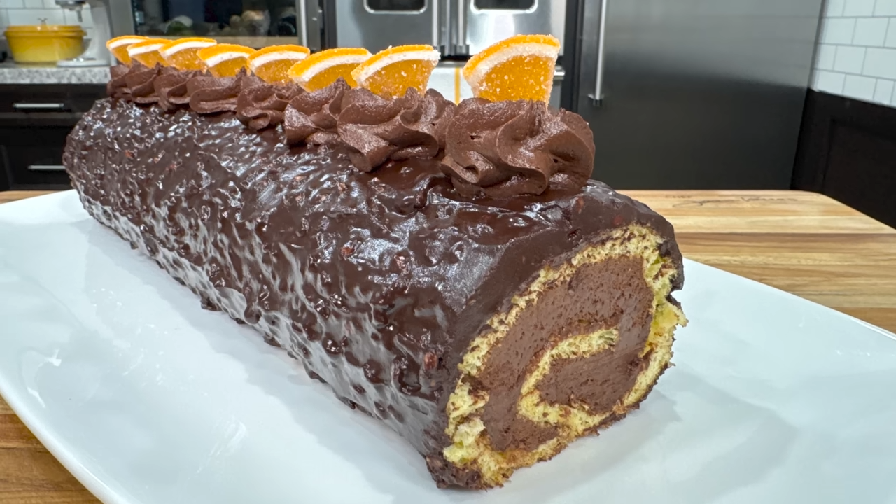 The holiday cake that looks like a work of art