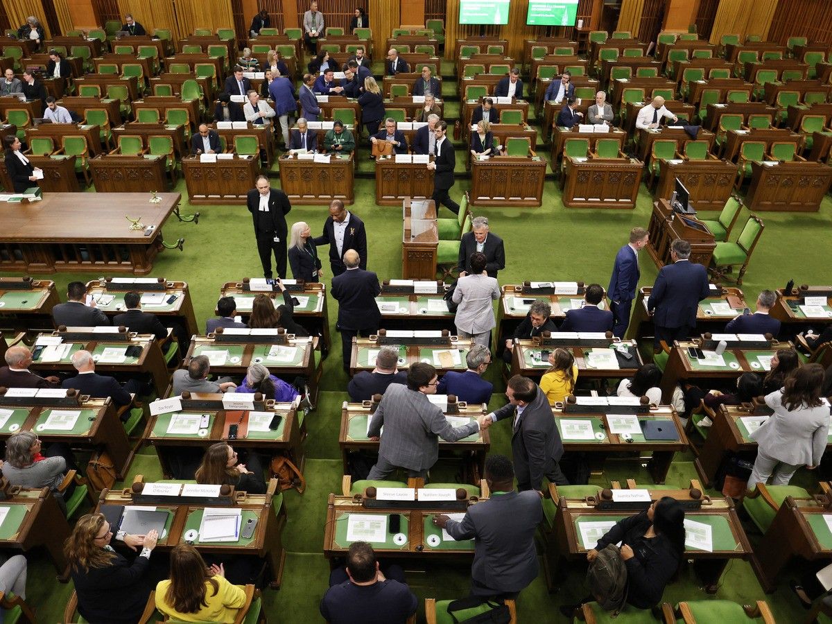 New House of Commons design proposes benches, cinema-style seats and ...