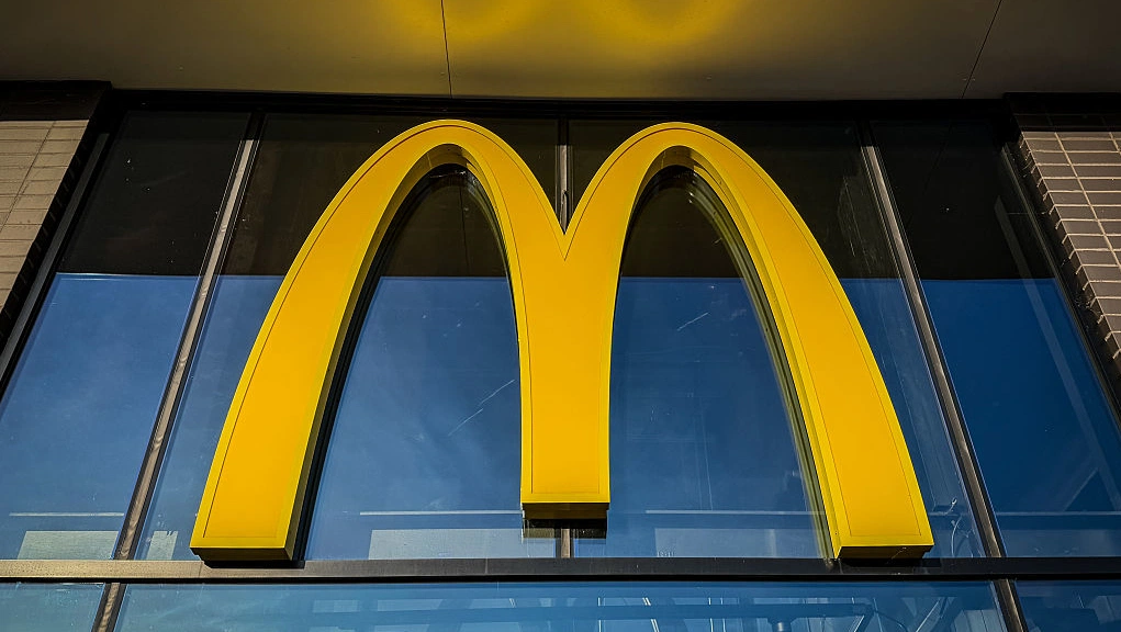 McDonald's warns of low-income strain as Q2 starts weak