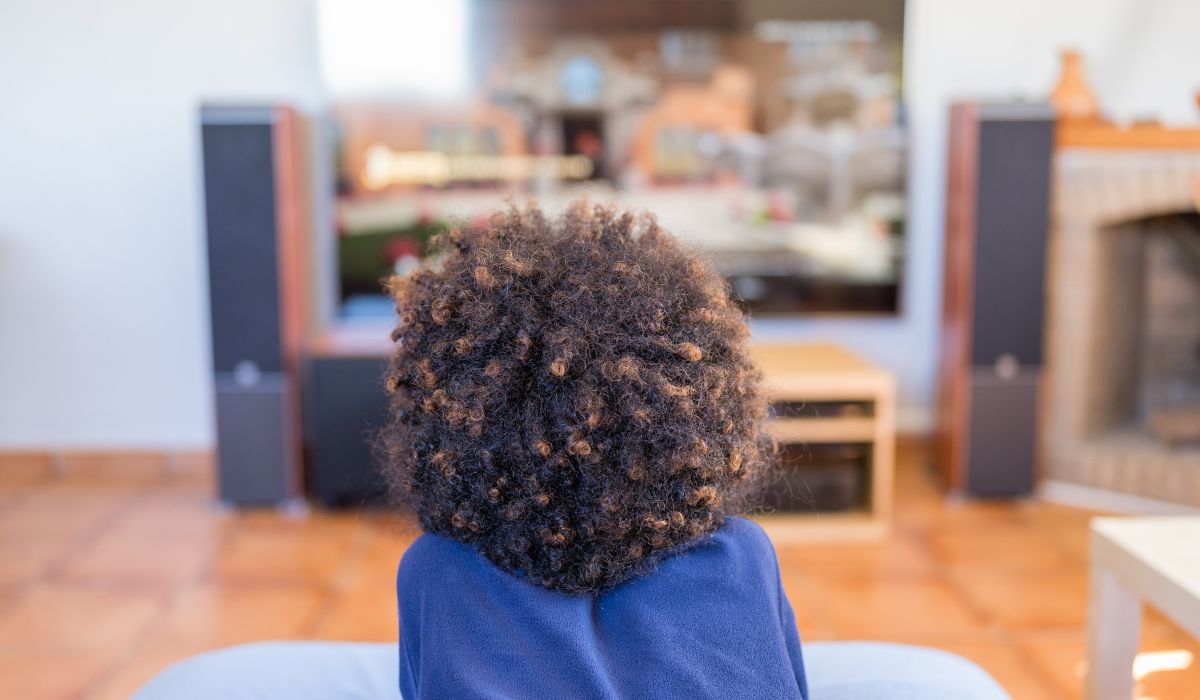 ‘Simple switch’ parents can make to so their kids’ TV watching is more ...