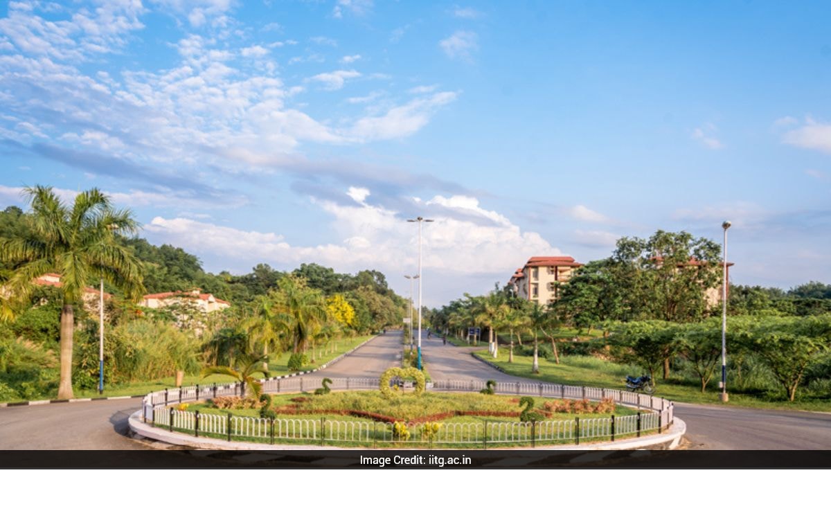 No GATE required: IIT Guwahati launches hybrid MTech in robotics and AI