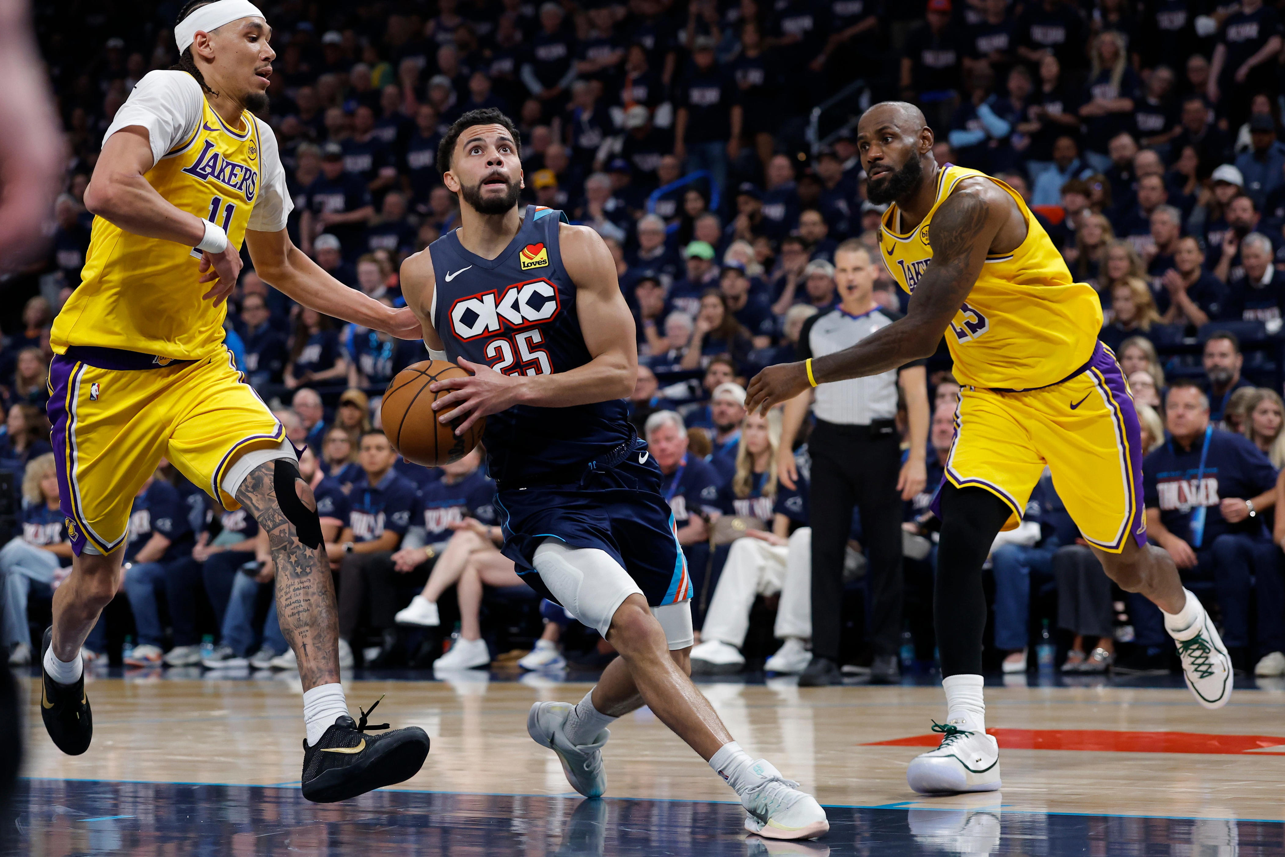 Photos: Best images from Thunder's 125-107 Game 2 win over Lakers