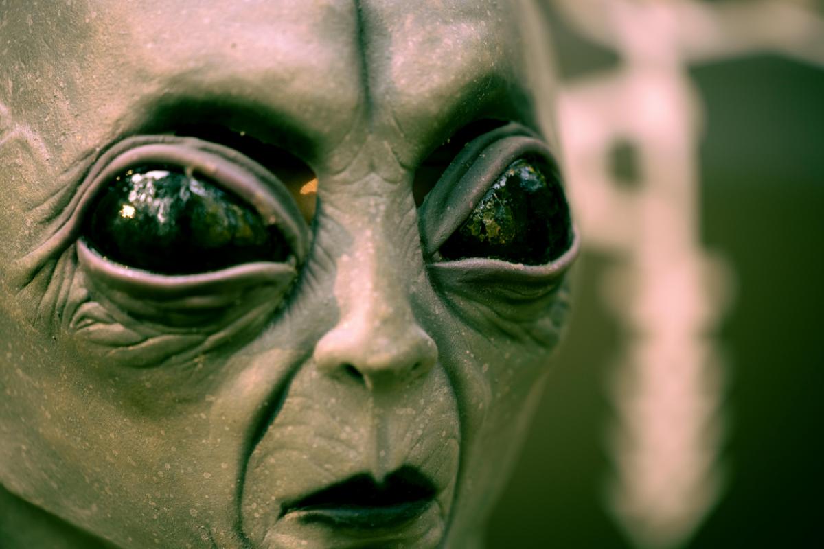 Trump UFO files: Republicans push 'interdimensional beings' theory over ...