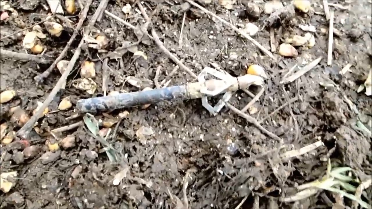 “I’m praying there’s not a body in here” - The creepy camp found near a ...