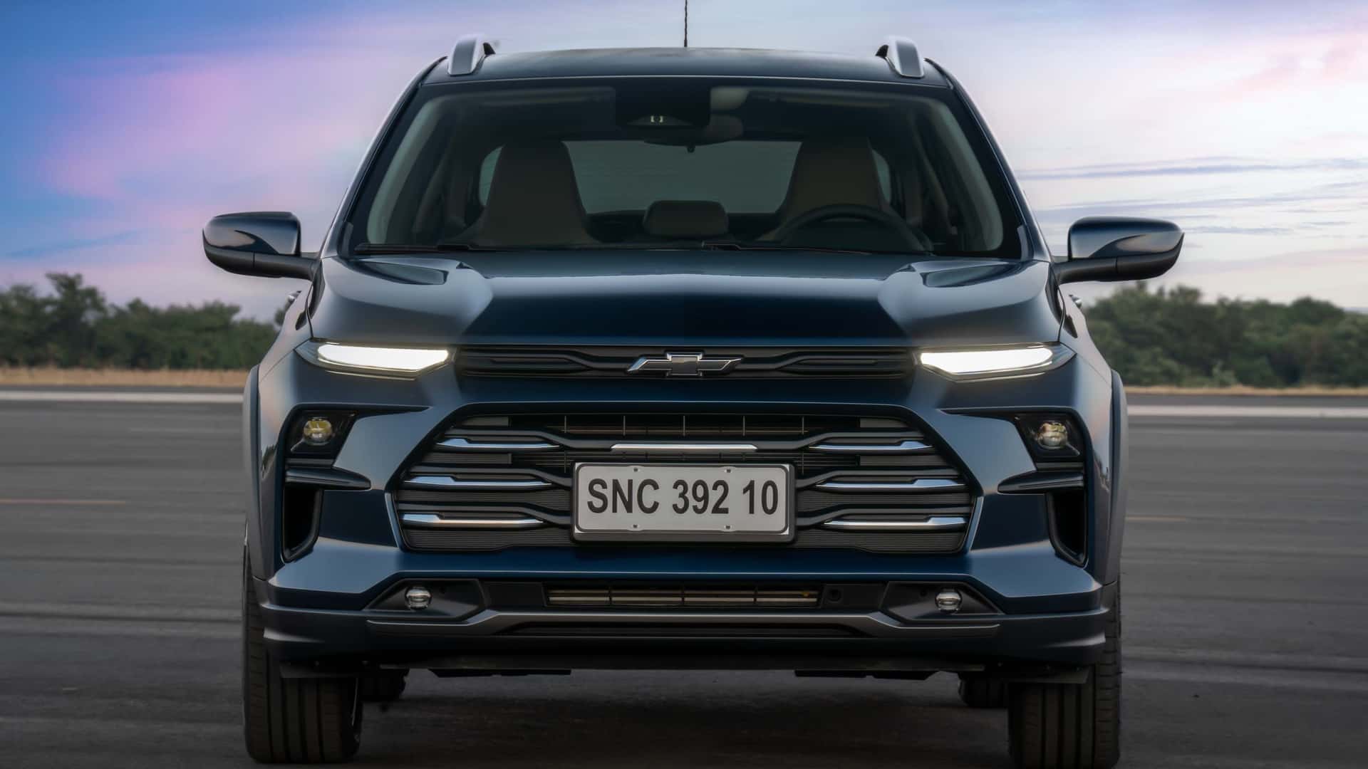Sucesso? Novo Chevrolet Sonic 2027 já é oferecido com até R$ 10 mil de ágio