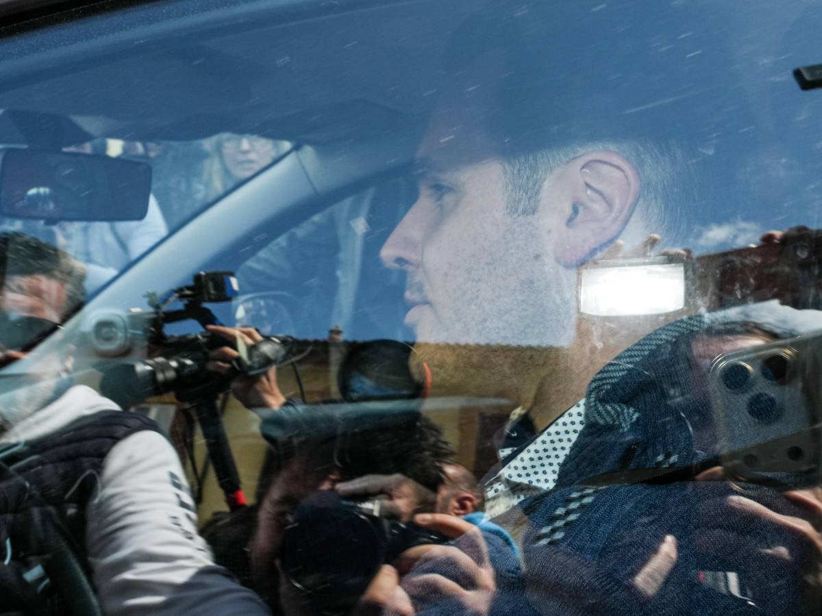 "Bella stro...". "Il sangue c'era". Tutte le accuse contro Sempio