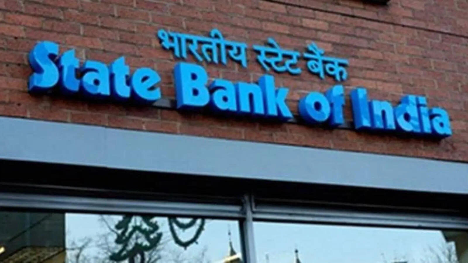 SBI shares plunge 7% after Q4 operating profit falls 16% YoY, NIMs ...