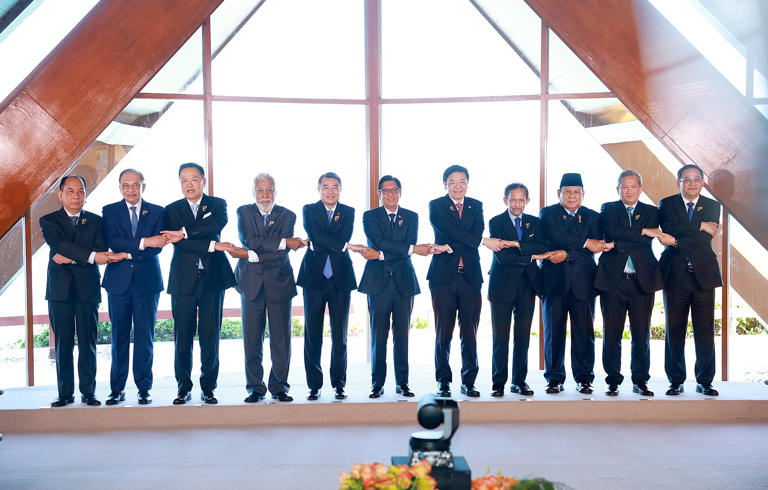 Thủ tướng: Việt Nam sẵn sàng hỗ trợ ASEAN lương thực trong tình huống ...