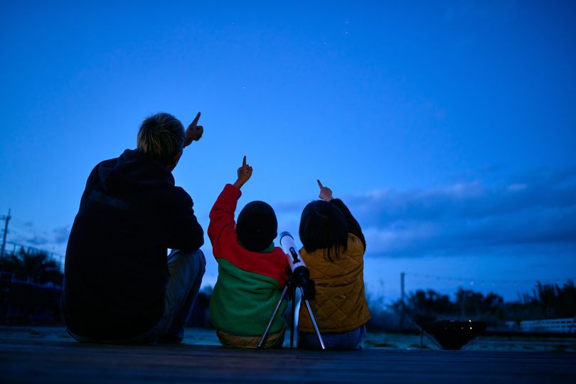'Rare' and 'dynamic' show in night sky as two planets come together
