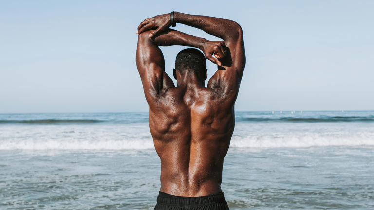 This one move improves your posture better than stretching