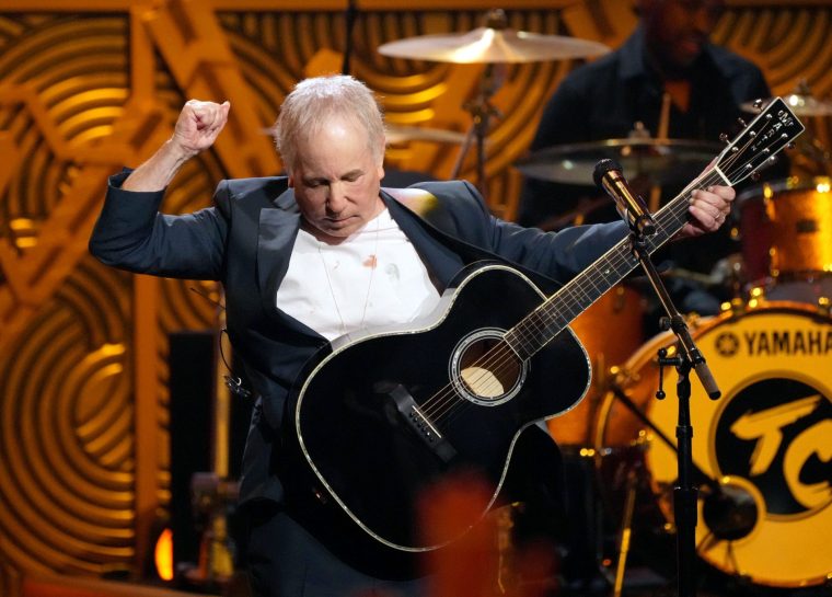 Paul Simon cannot sing like he used to – but he’s saying goodbye on his ...