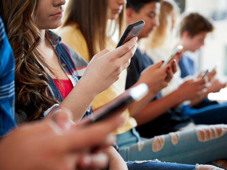 Unmasking teen substance risks through mobile 'mock bedroom ...