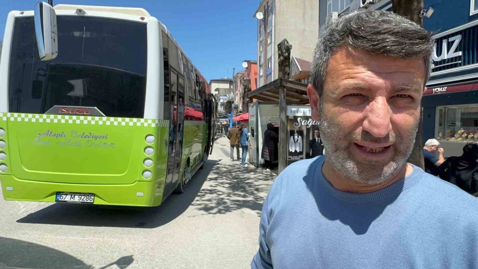 Ağlama sesi facianın önüne geçti: meklelyerek otobüse binen 2 yaşındaki ...