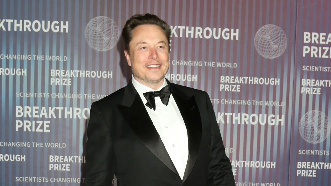 Musk went from calling Anthropic evil to becoming its AI infrastructure ...