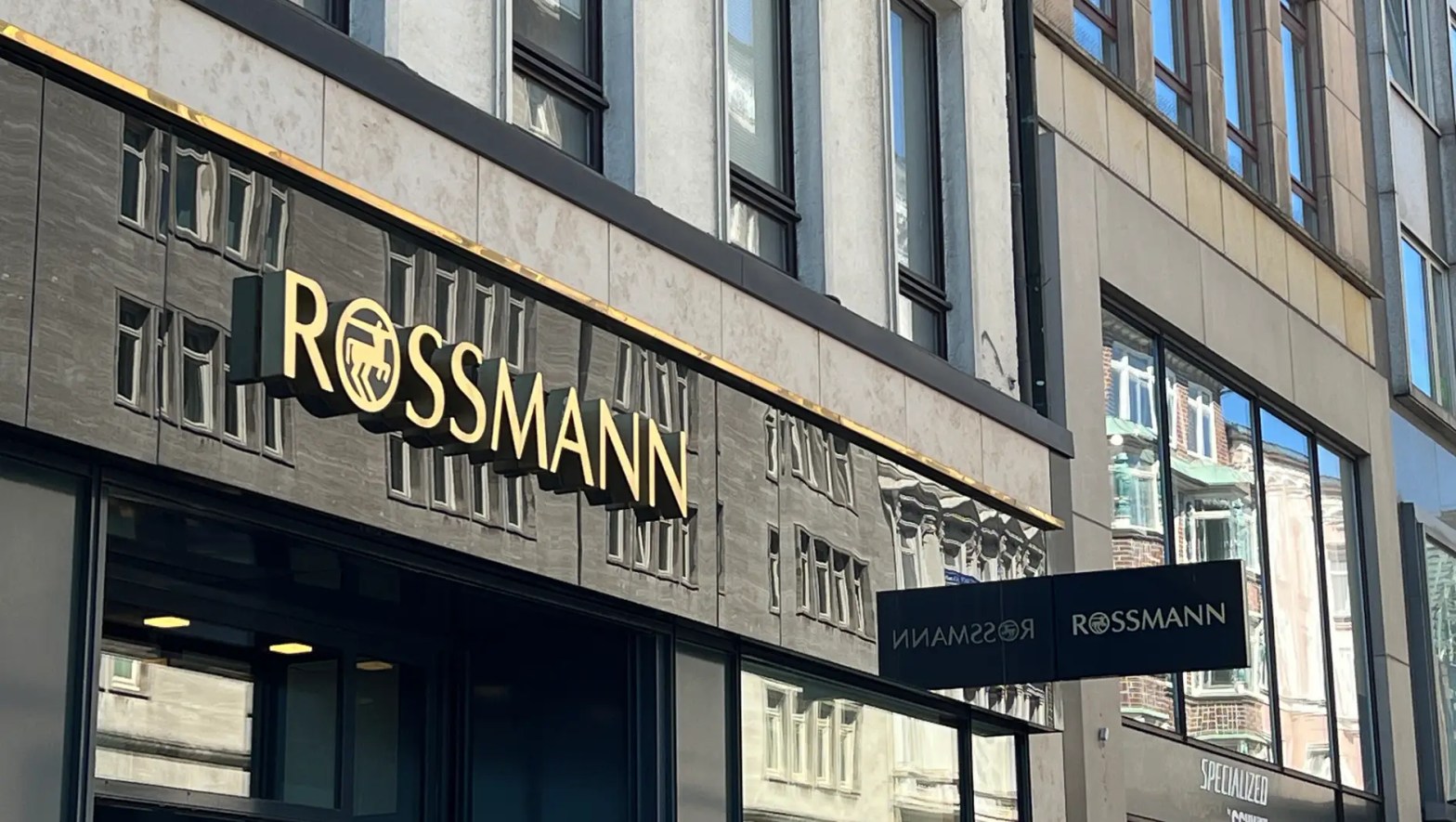 Von Rossmann: Diesen roten Lippenstift empfiehlt Guido Maria Kretschmer