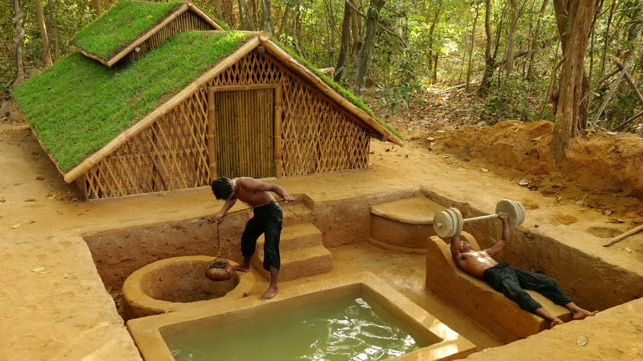 125 days alone underground… then this secret mansion appeared