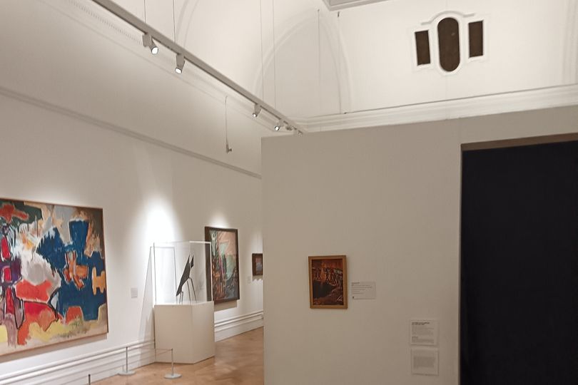 Bristol Museum hit by controversial Banksy-inspired AI guerilla artist