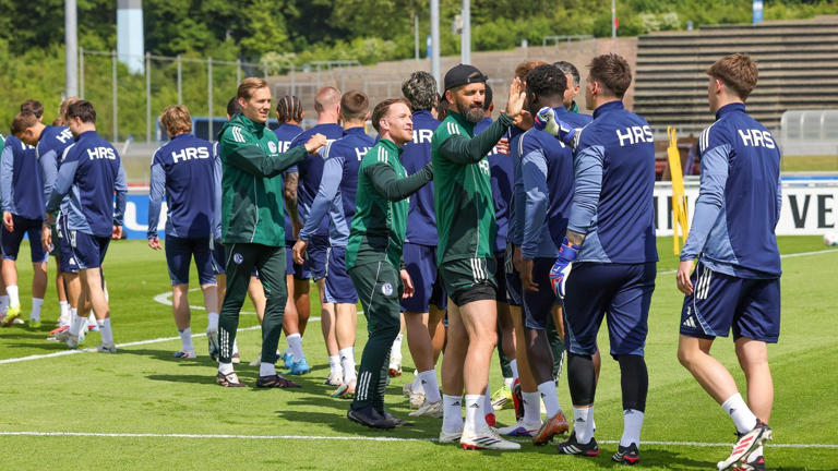 „Er ist der Fels in der Brandung“ – diesen Schalker lobt Muslic ganz ...