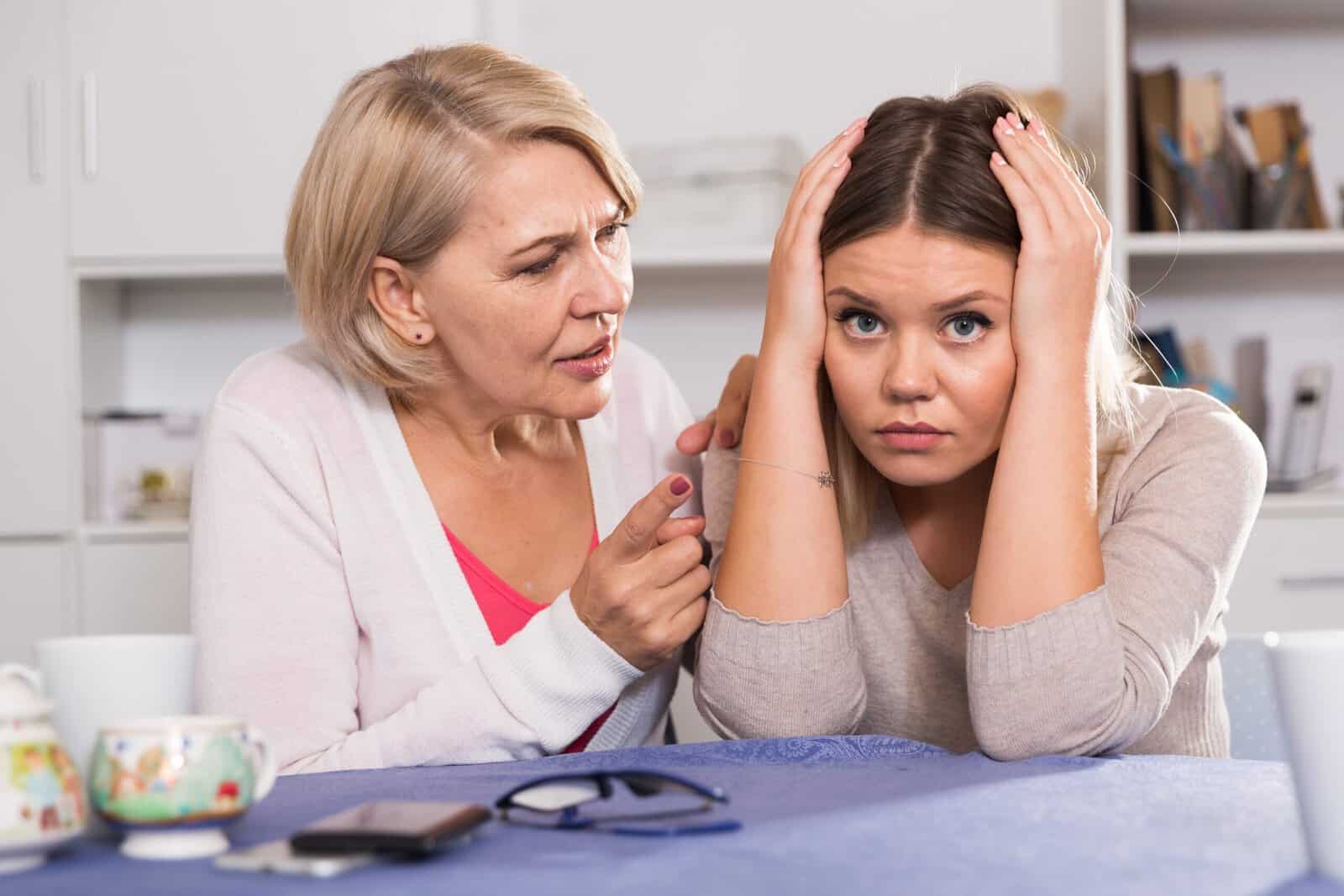 13 phrases from your mother that signal she may be toxic