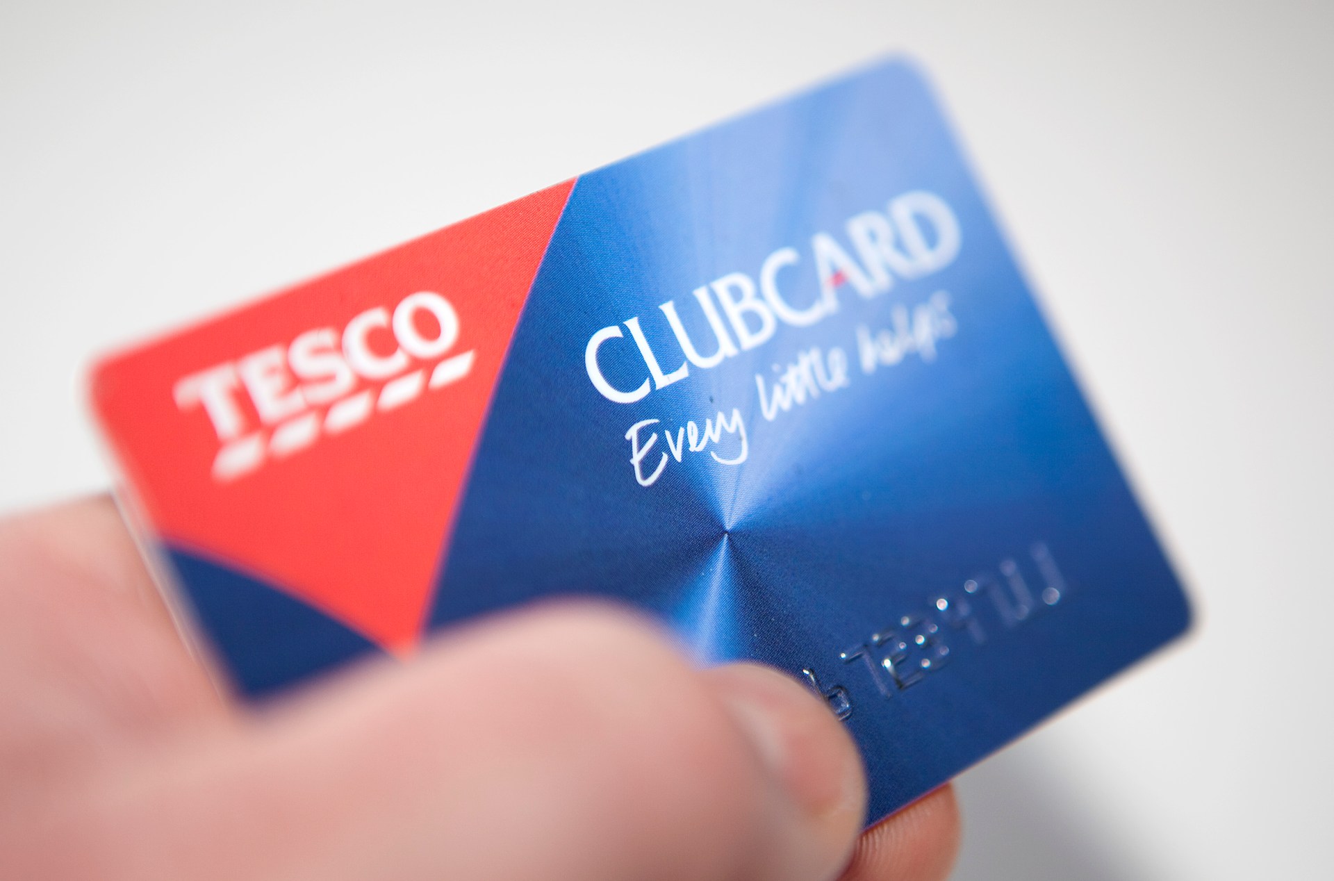 Tesco Clubcard holders issued urgent warning to act before £17,000,000 ...
