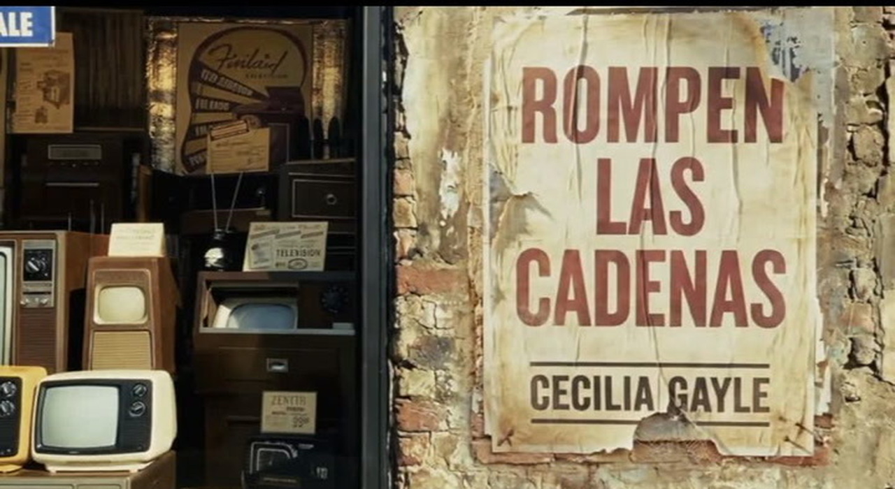 Regina dei balli di gruppo Cecilia Gayle esce con Rompen Las Cadenas