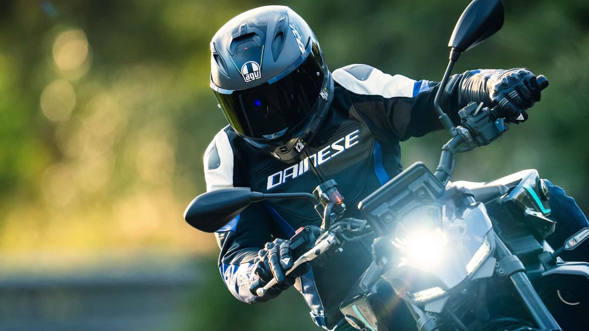 I didn’t need a new motorcycle helmet until I saw AGV's K7