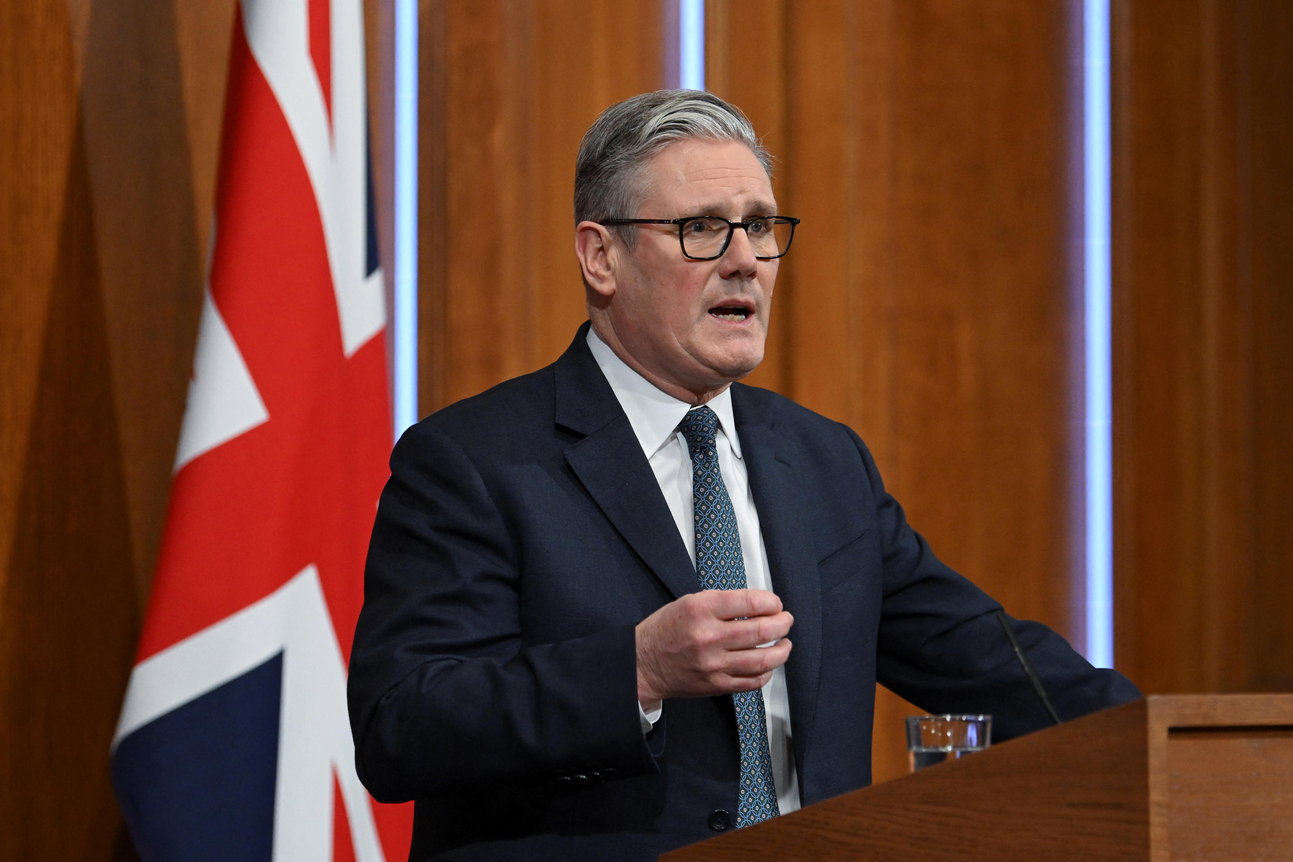 Keir Starmer vows to fight on despite Labour’s heavy losses in local ...