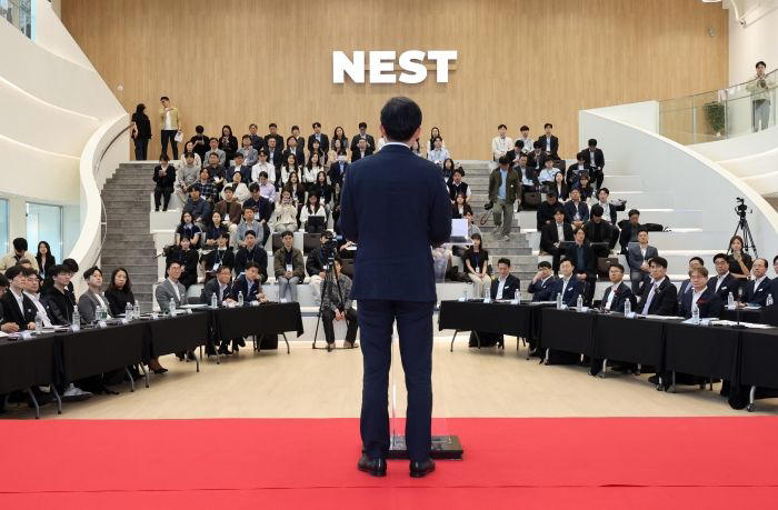 금융위, 서울 동북권 첫 스타트업 보육거점 개소…AI 창업 지원 강화