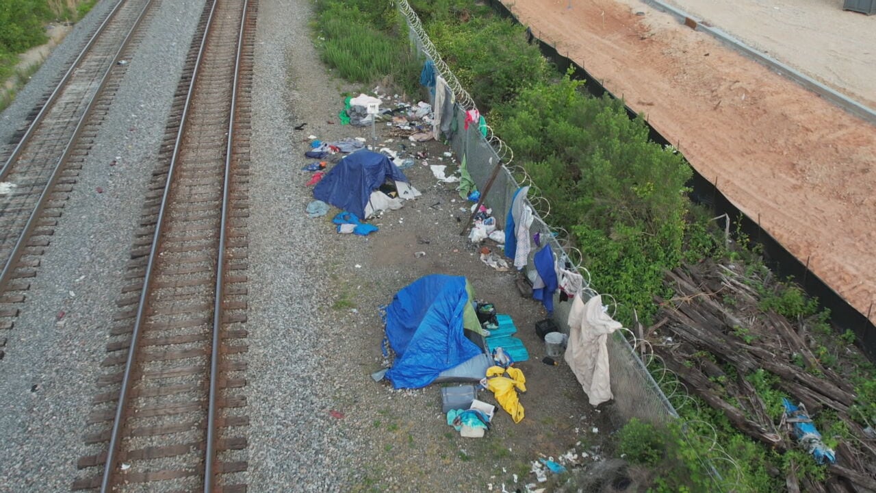 2,000+ people experience homelessness in Mecklenburg County, data shows