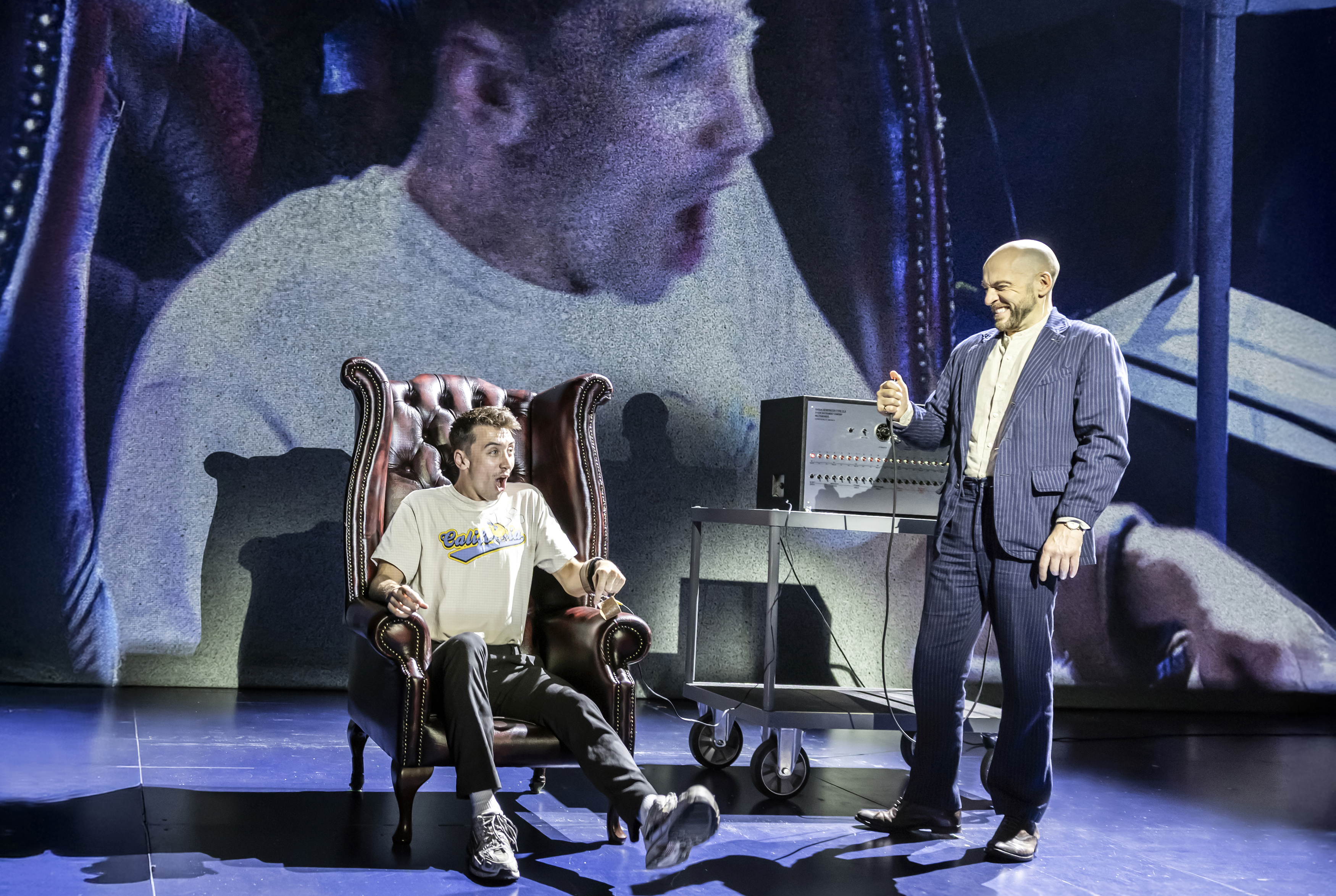 Master of mind control Derren Brown to perform at Royal & Derngate this ...