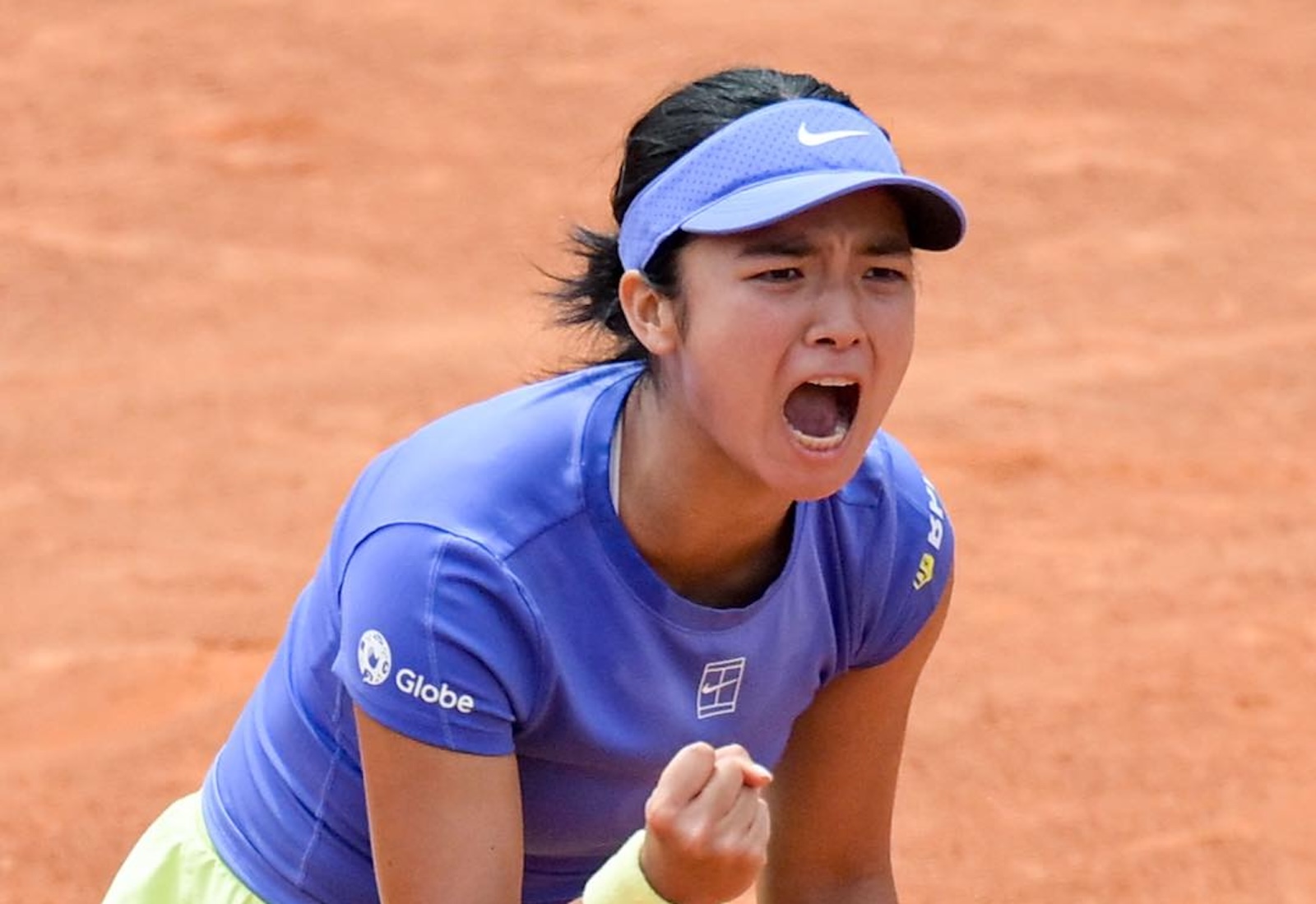 Alex Eala sweeps Wang Xinyu to reach Italian Open round of 32