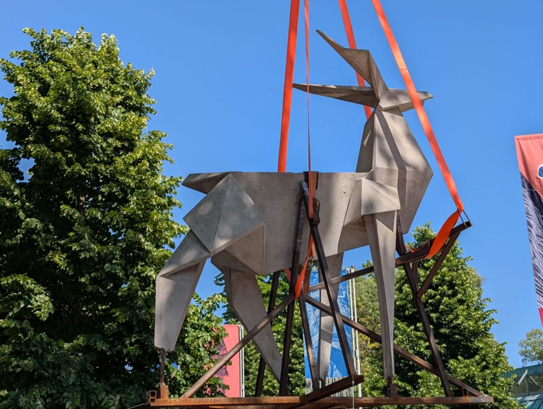 Zhanna Kadyrova presents war-themed sculpture at Venice Biennale