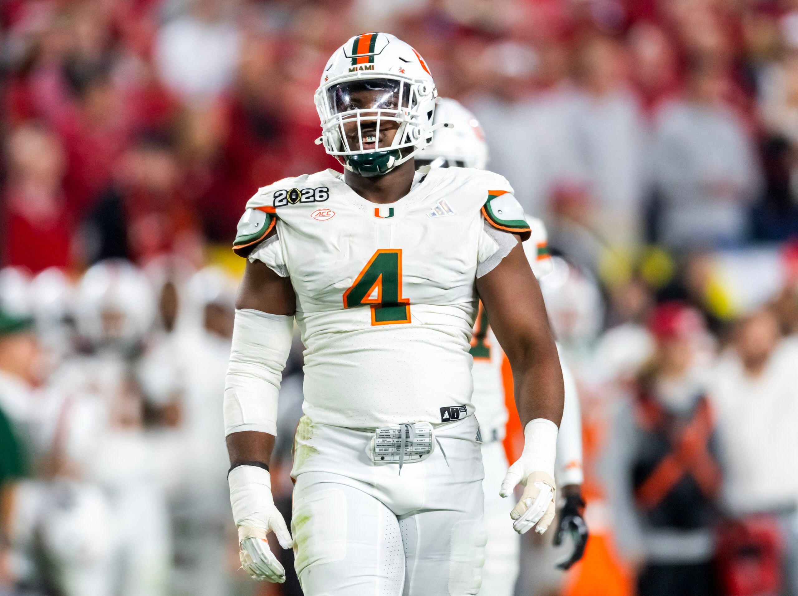Buccaneers quickly take care of huge offseason priority with Rueben ...