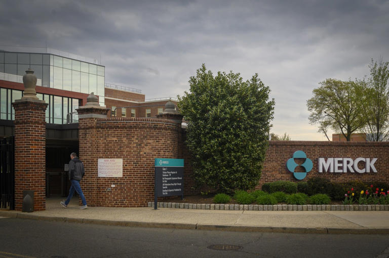 Merck’s Gardasil vaccine in RFK Jr.’s sights faces court clash