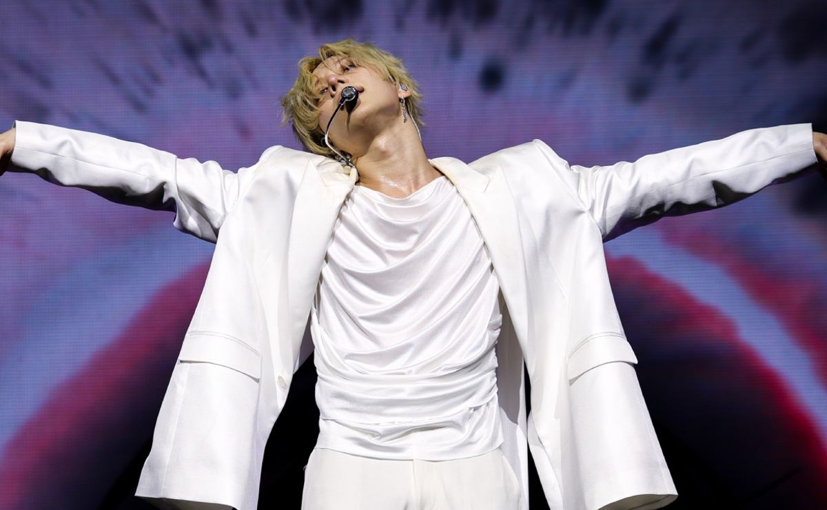 10 best K-pop dancers who rule the stage like no one else