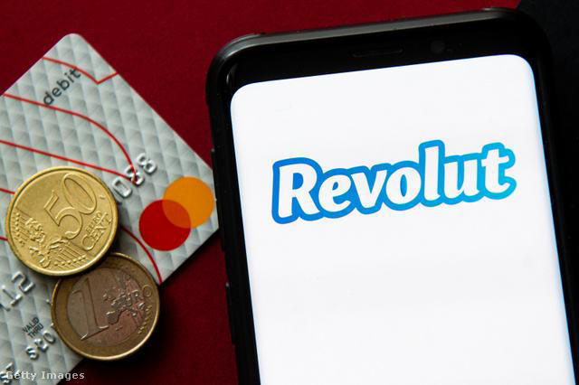 Díjat emel a Revolut: tömegeknek kell többet fizetniük ezekért a ...