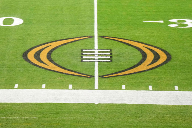What a 24-team college football playoff could look like in 2026