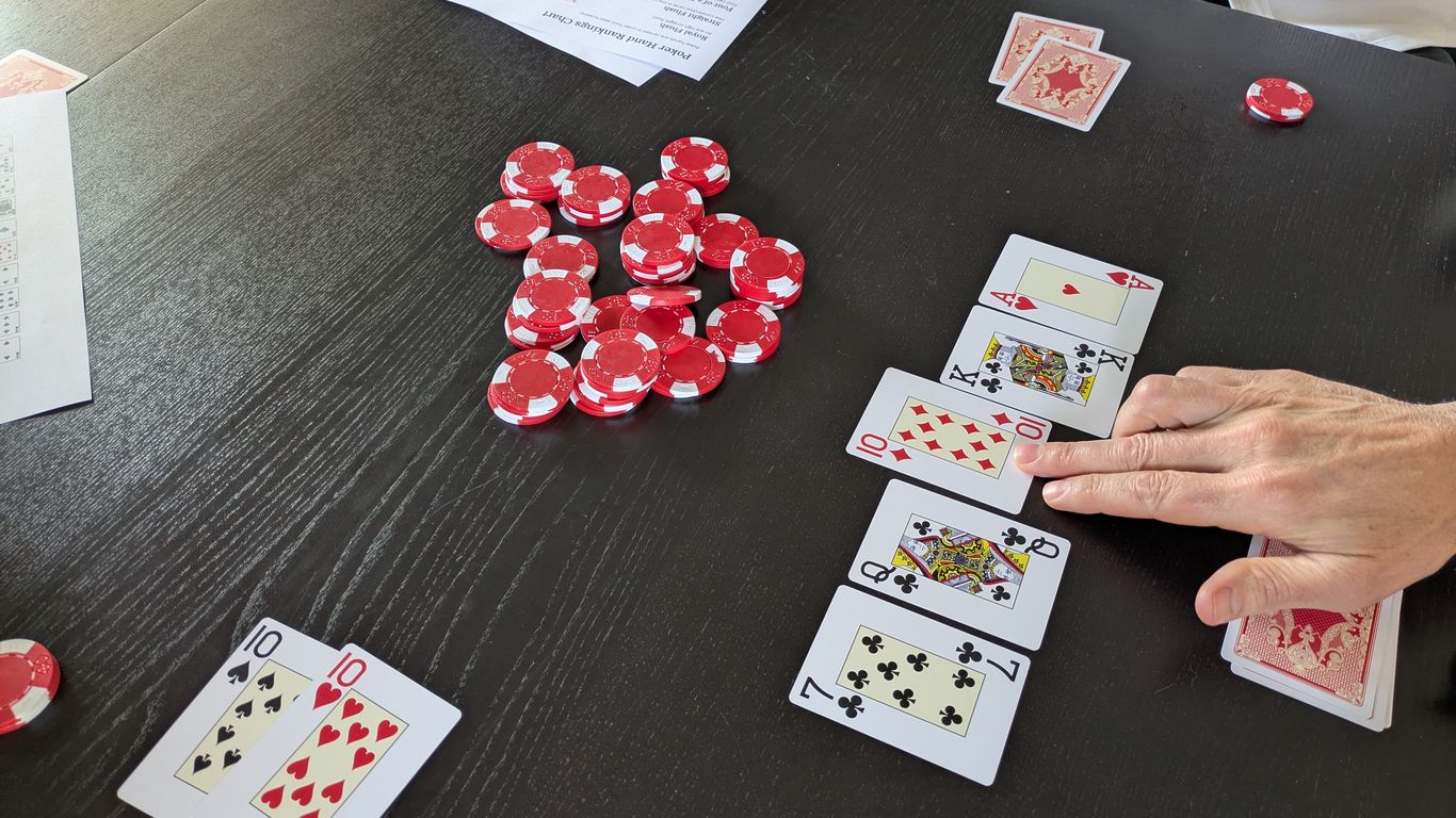 A San Diego poker pro shares his best tips