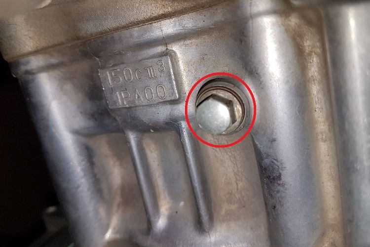 Kuras air radiator motor bekas jangan asal, begini cara yang benar